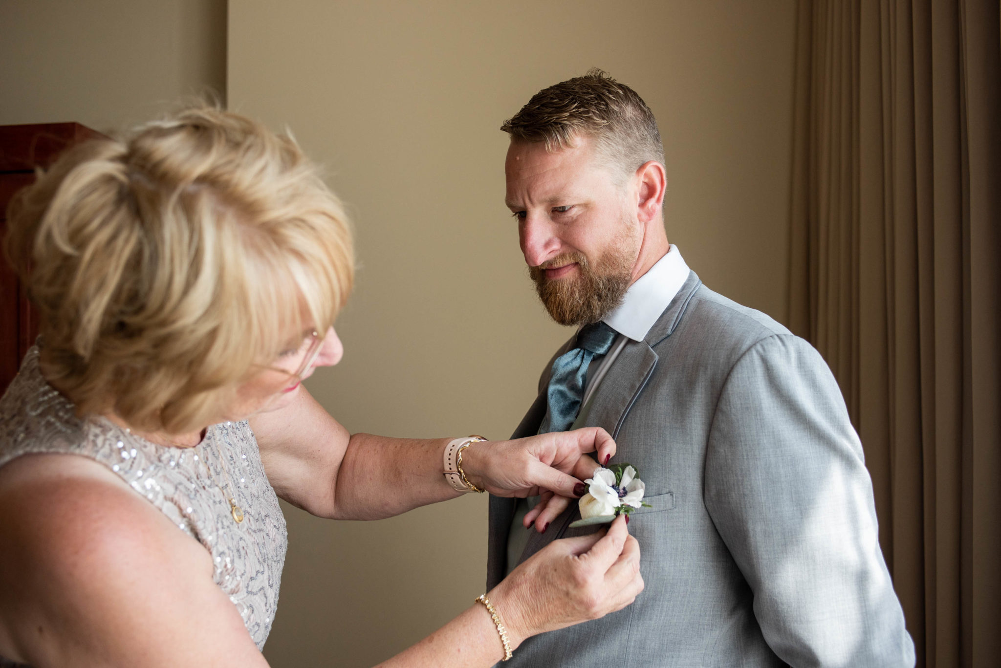 Beautiful wedding at Local 25 Plumbers & Pipefitter's Hall - Lauren ...