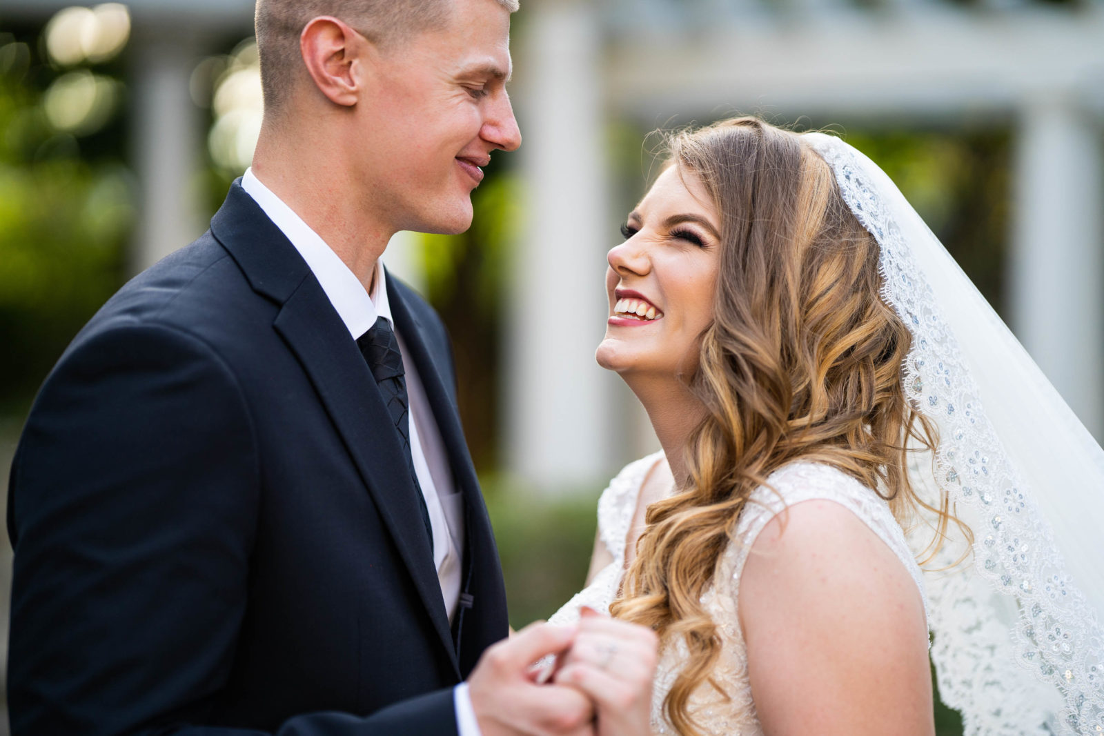 Couple Ties the Knot at the Jacob Henry Mansion Wedding Venue - Lauren ...