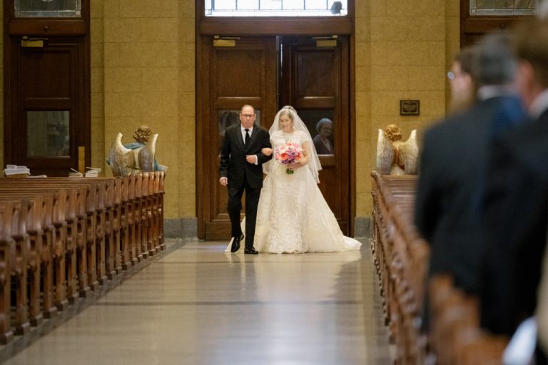 A Stunning Wedding at the Geraghty in Chicago - Lauren Ashley Studios ...